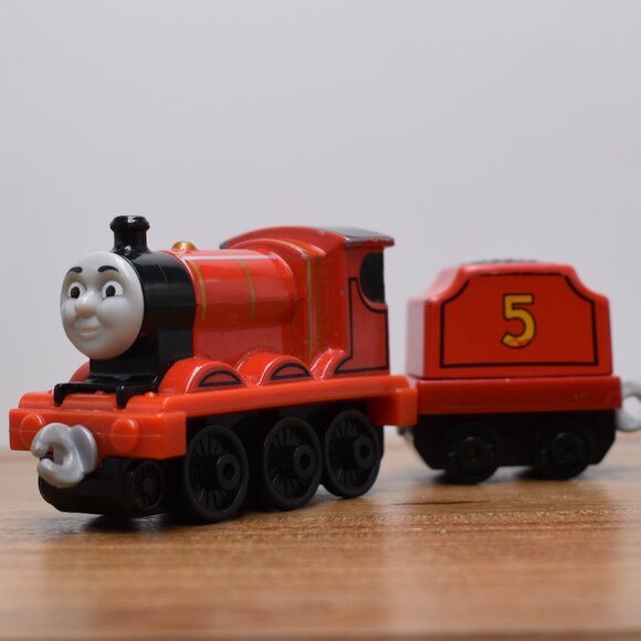 Thomas & Friends | Toys | James W Tender Trackmaster Diecast Train ...